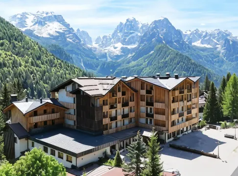 Hotel Lorenzetti - Madonna Di Campiglio - Madonna di Campiglio