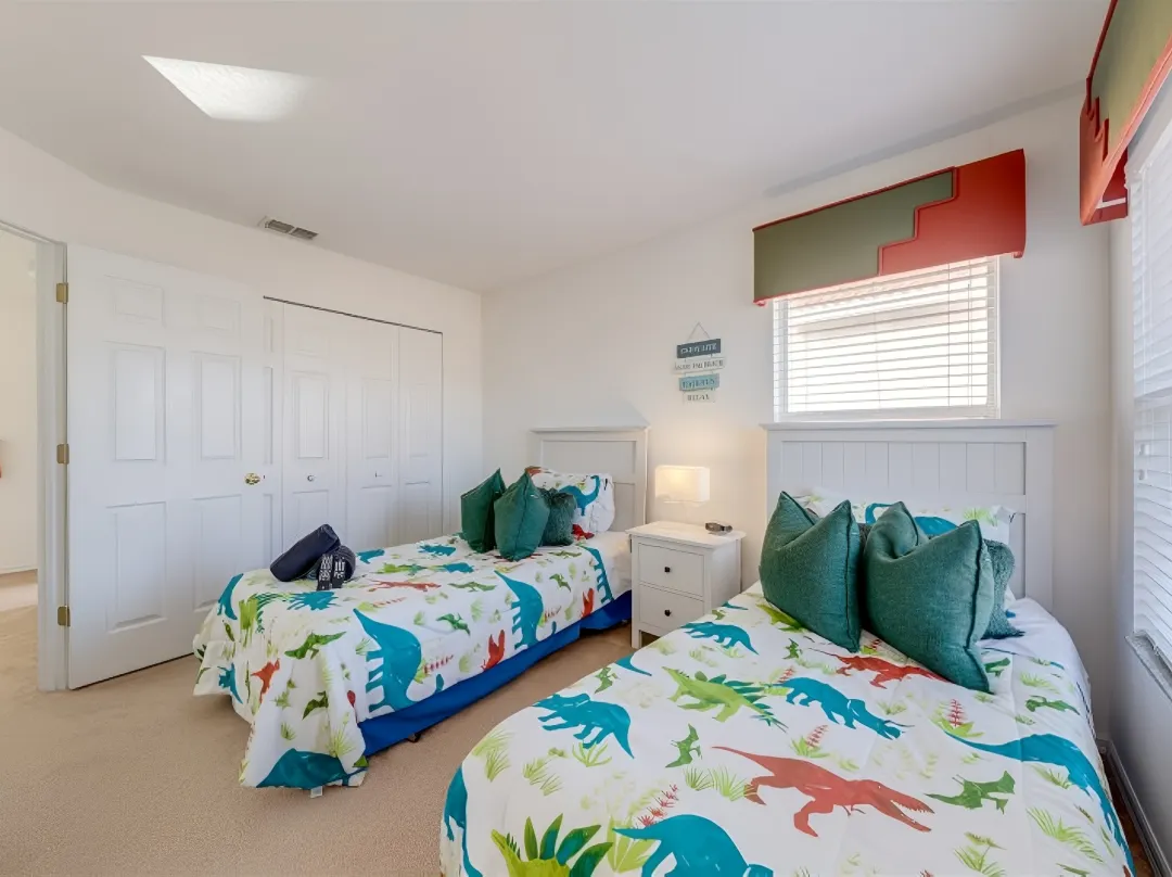 3 Bedroom Executive Pool Home With Games Room - Davenport, FL