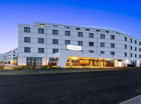 Plaza Inn Wiener Neustadt - Wiener Neustadt