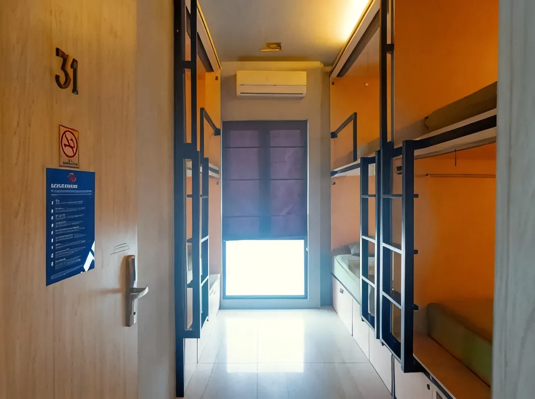 Bali Caps Hostel - Legian