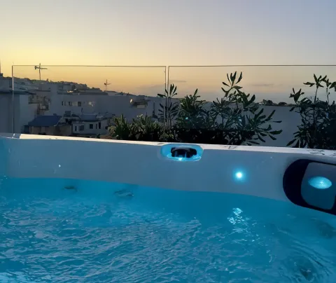 C'est La Vie Boutik Swieqi - Pembroke