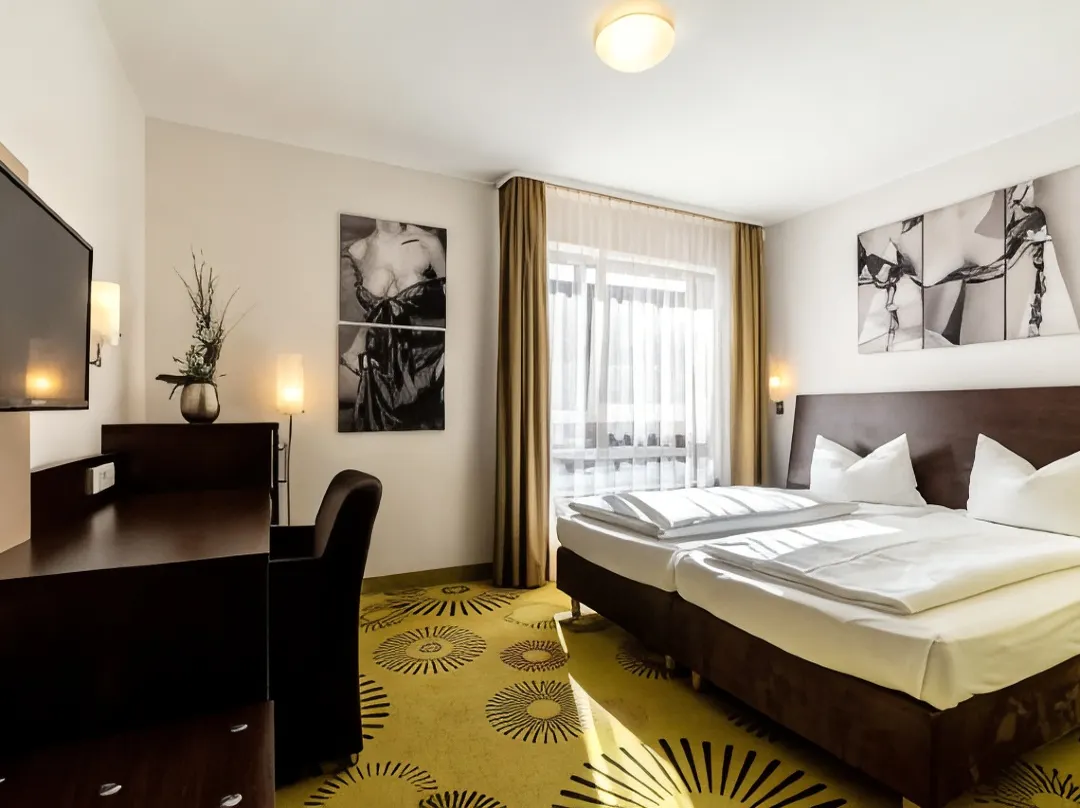 Altstadthotel Guesthouse Die Galerie - Ingolstadt