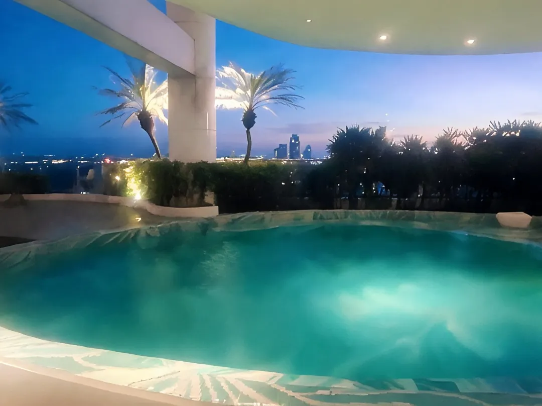 Aveline Suites Executive City View Acqua Private Residences Near Rockwell Makati - Makati
