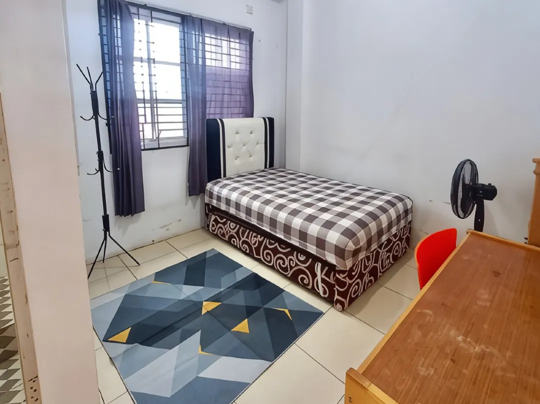 Dyaza Lv Pekanbaru Near Sultan Syarif Kasim Airport And Uir - Pekanbaru