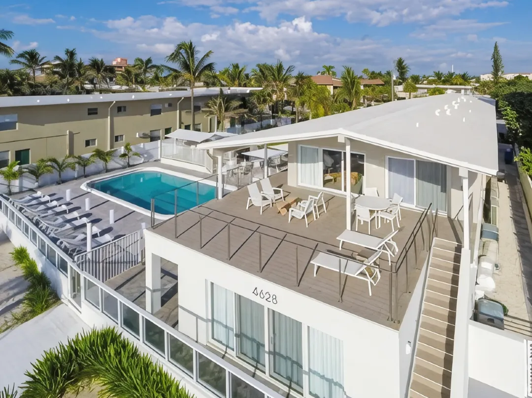 Tides Inn Hotel - Pompano Beach, FL