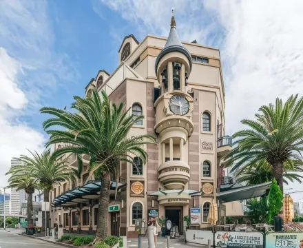 Maze Backpackers - Gold Coast - Surfers Paradise