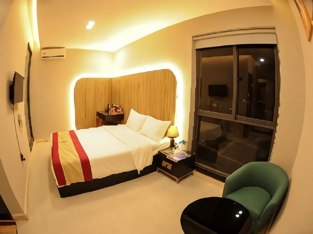 Lahona Hotel - La Gi