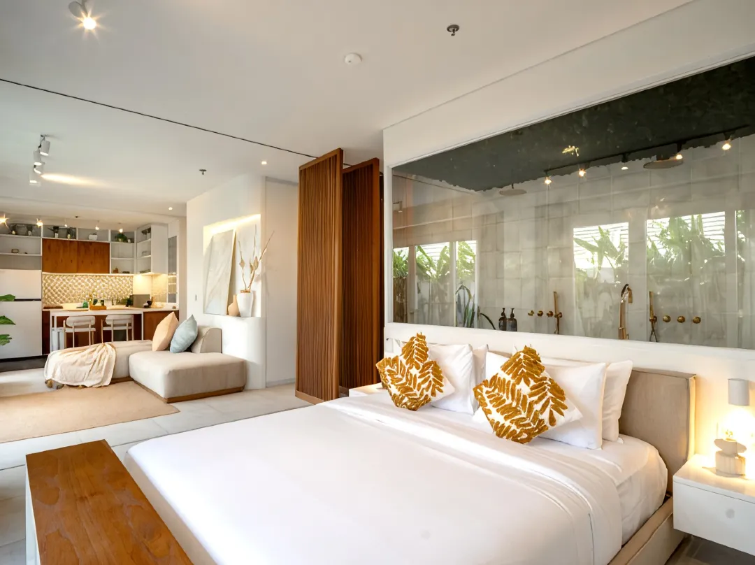 The Cruise Berawa Resort - Canggu
