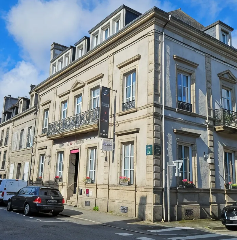 Hôtel Le Rohan Charme Et Caractère - Pontivy