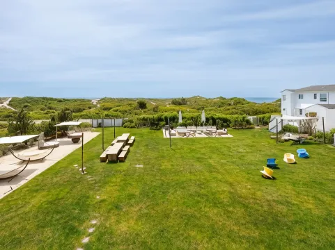 Hero Beach Club - Montauk, NY