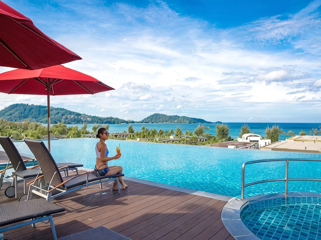 Beachfront Family Pool 2 Bed Room Patong Phuket - Patong Beach