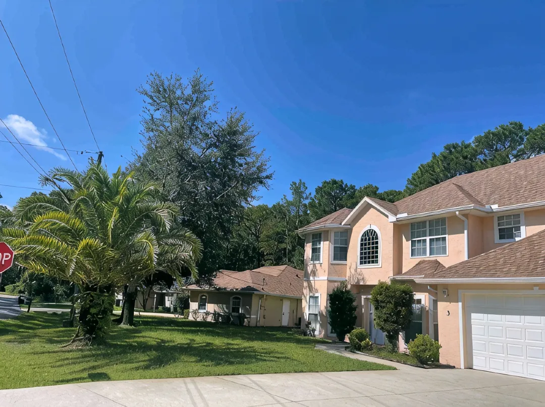 Beautiful Pool Home Near The I95 Exit 284 - Flagler Beach