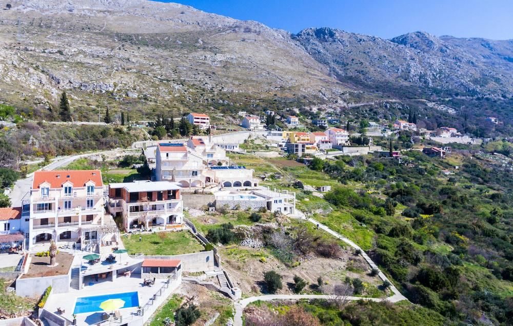 Apartments Sandito - Croatia