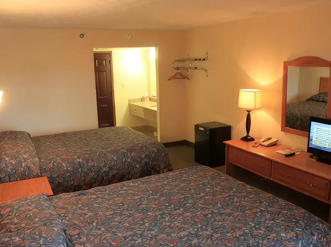 Landmark Inn - Sevierville, TN