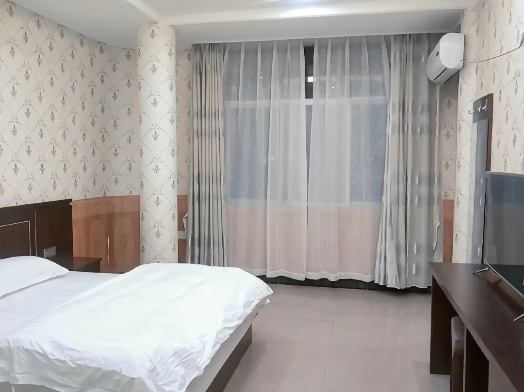 Maguan Tenglong Hotel