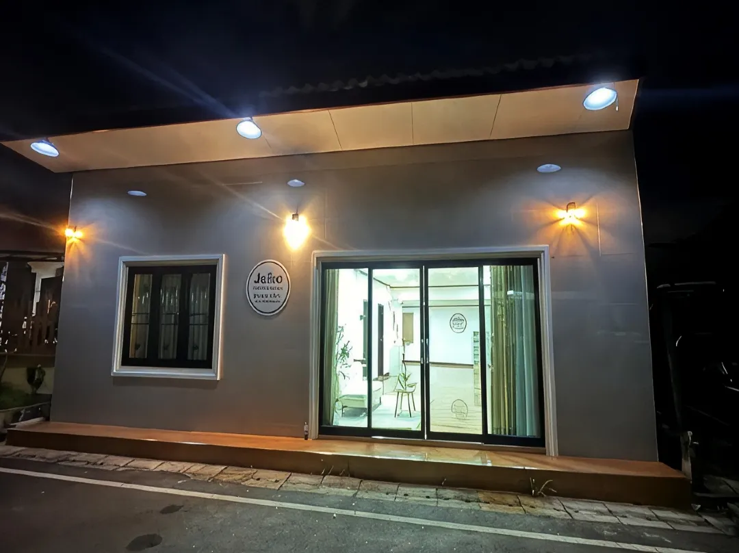 Jaiko Home&hotel - Laem Sing District
