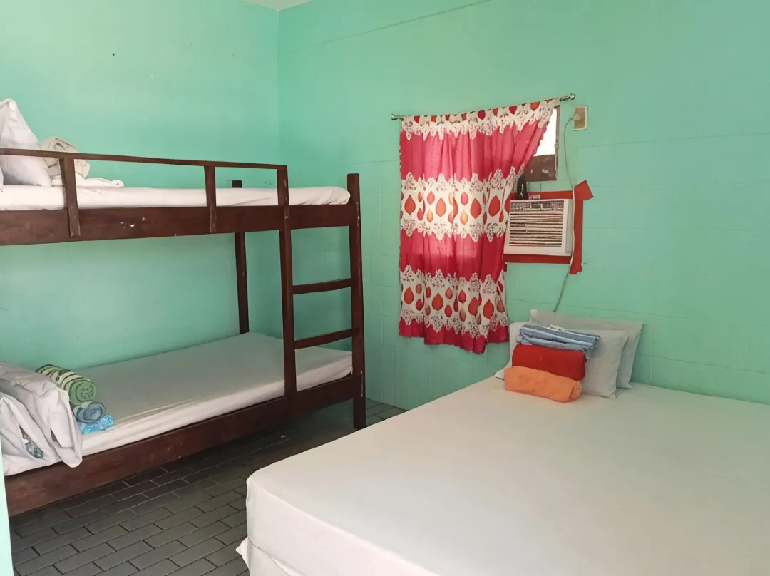Mannor Beach Resort By Hiverooms - Danao City