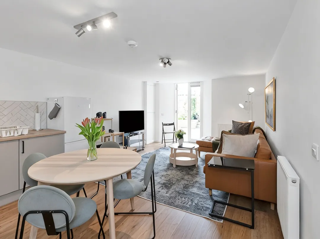 Guestready - Elegant 2bed Haven With Private Patio - Edimburgo