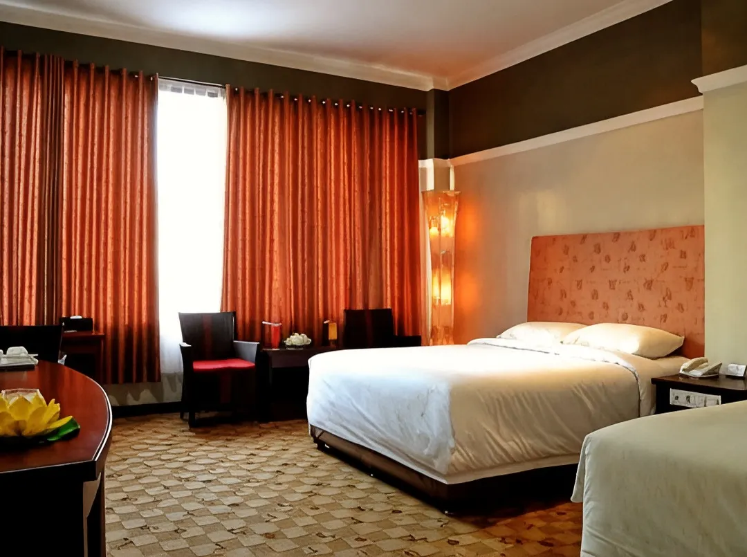 Grand Tryas Hotel - Cirebon