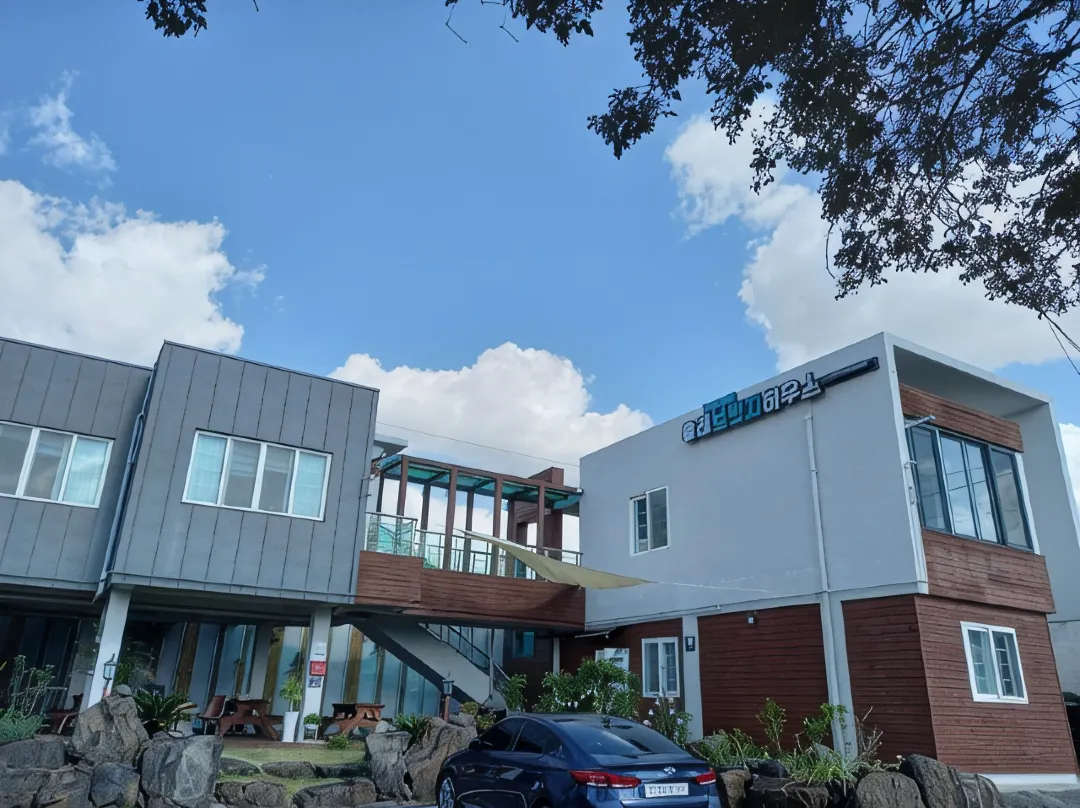 Seogwipo Olle Bridge House Pension - Seogwipo-si