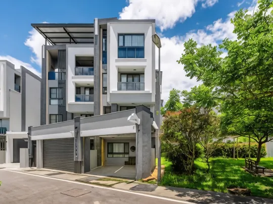 Rolling Hills - Puli Township