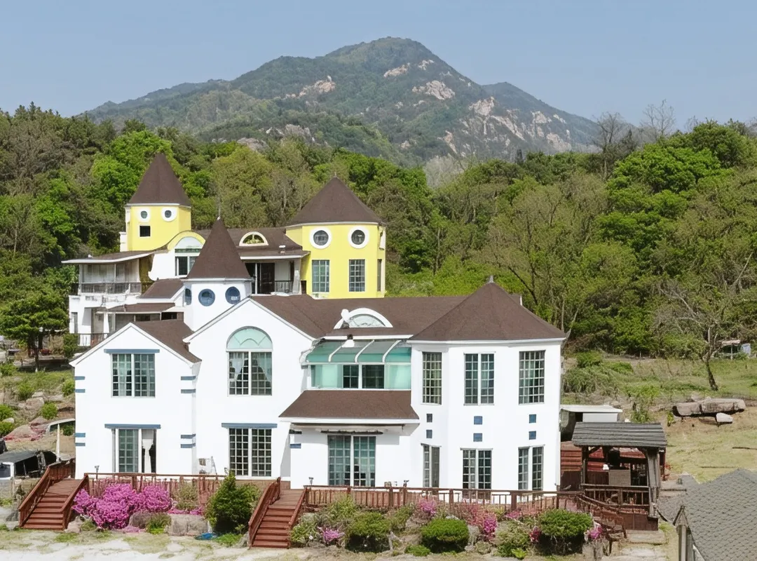 Jecheon Geumsusan Pension - Gumi-si