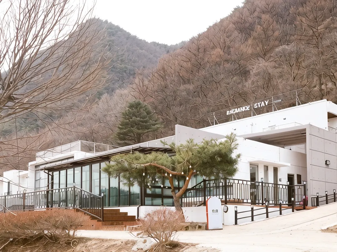 Radiance Stay Goisan - 영동군