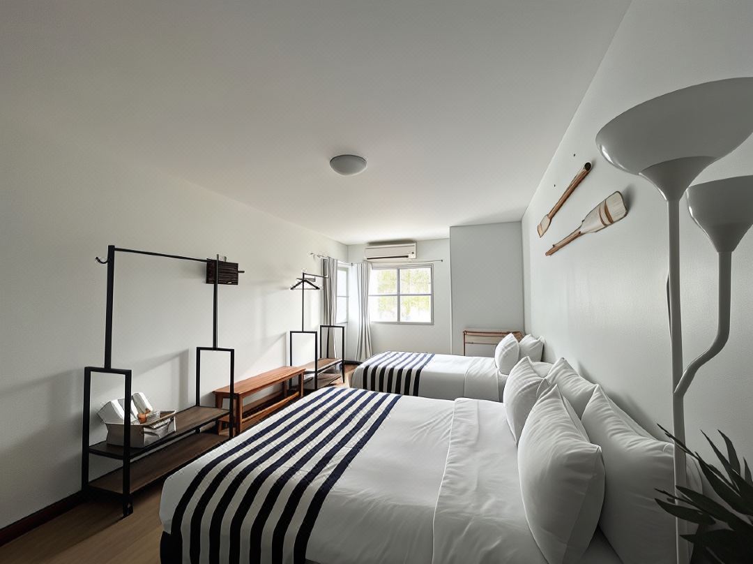 Nautical Home B&b Khaolak - Khao Lak