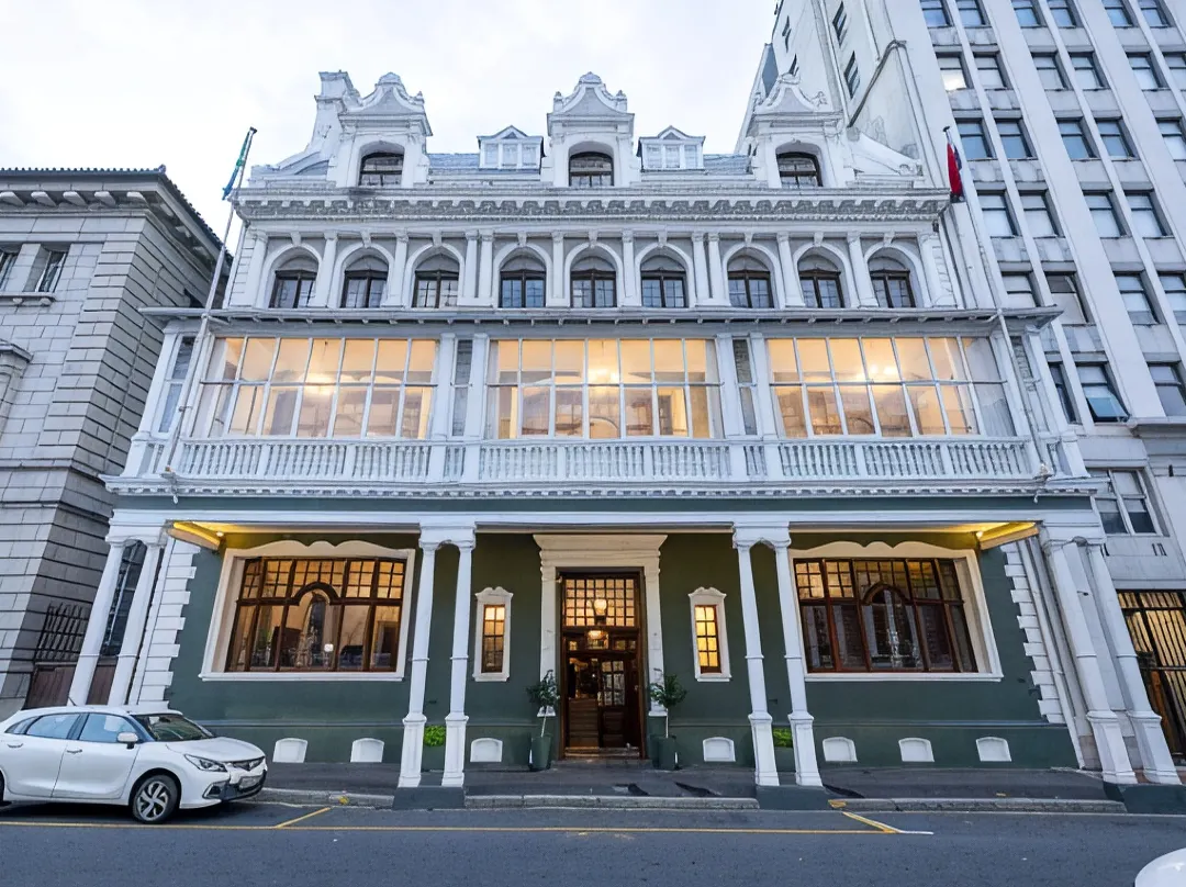 The Cape Town Club - Cape Town