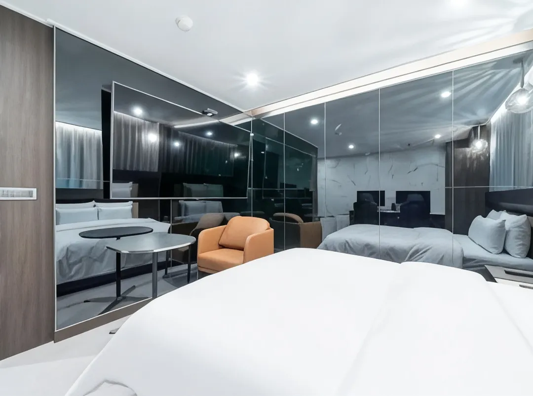 Cheongju Hotel Rosy - Daejeon