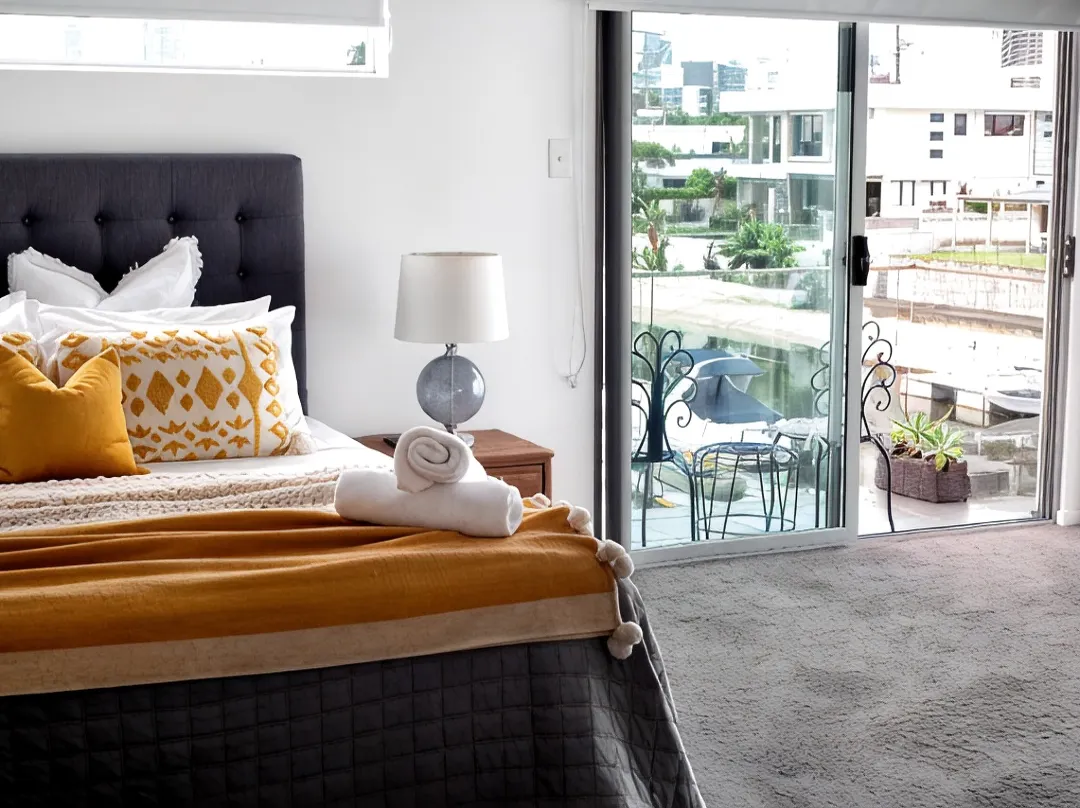 Luxico Majestic Palms - Gold Coast