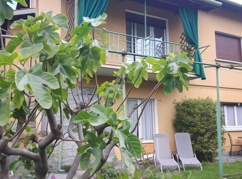 Apartment With Garden And Private Parking - Bellagio