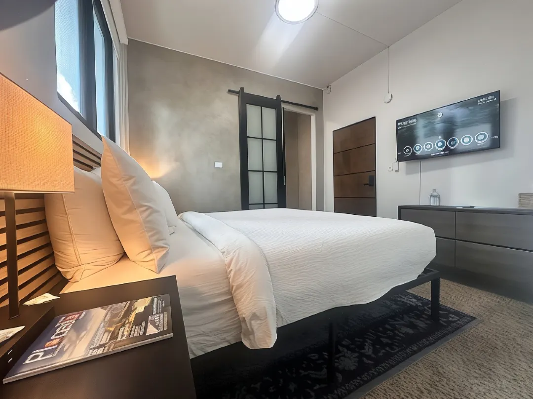 The Looking Glass Hotel - San Juan, Puerto Rico