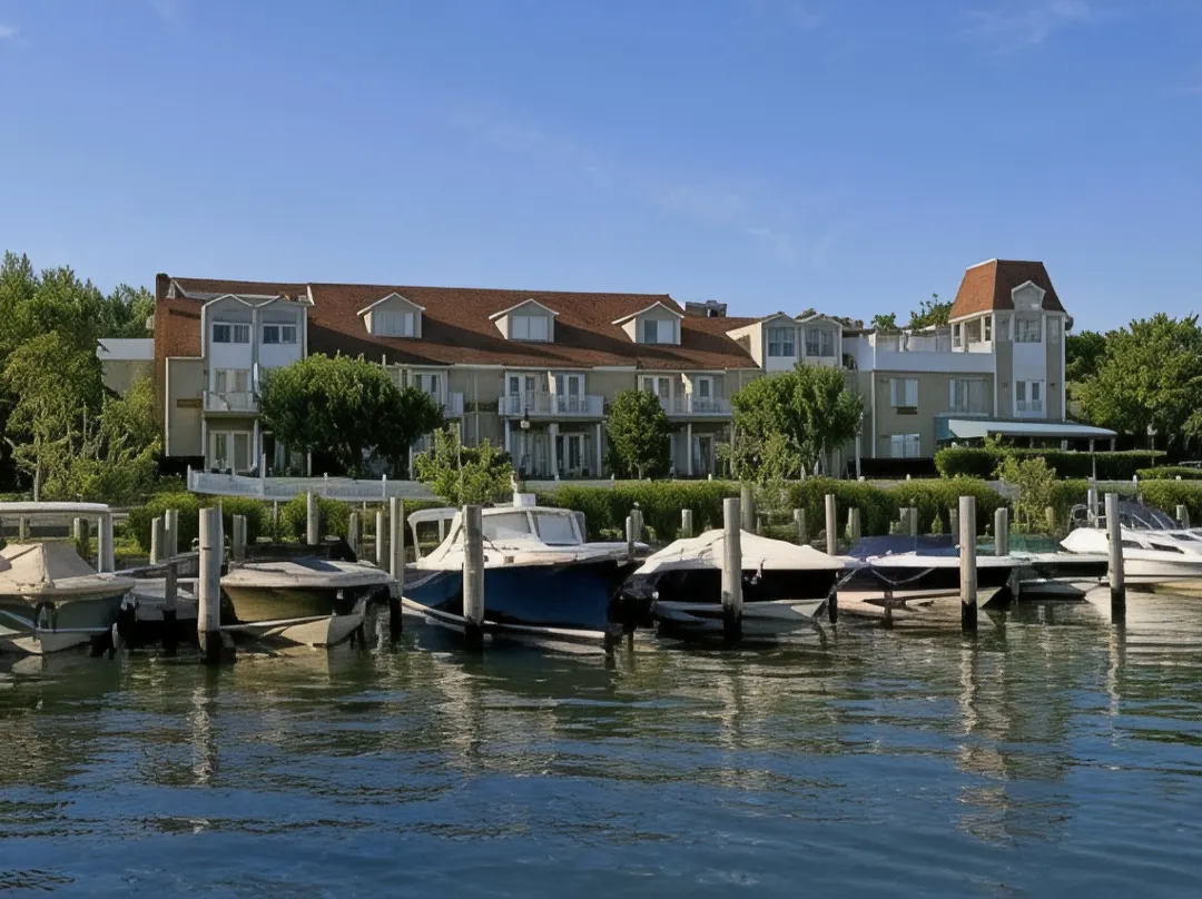 Sag Harbor Inn - The Hamptons, NY