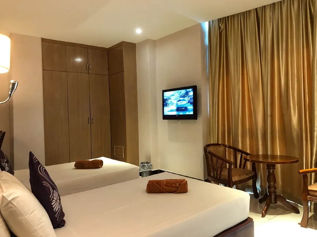 The Room Hotel - Miri
