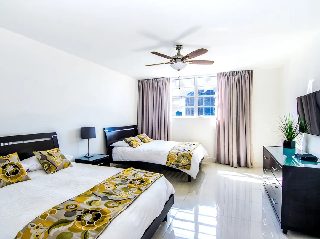 Ocean Reserve 818 - Sunny Isles Beach, FL