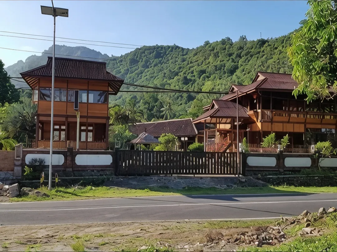 Hotel Besar Bulan Baru - Senggigi - Mataram