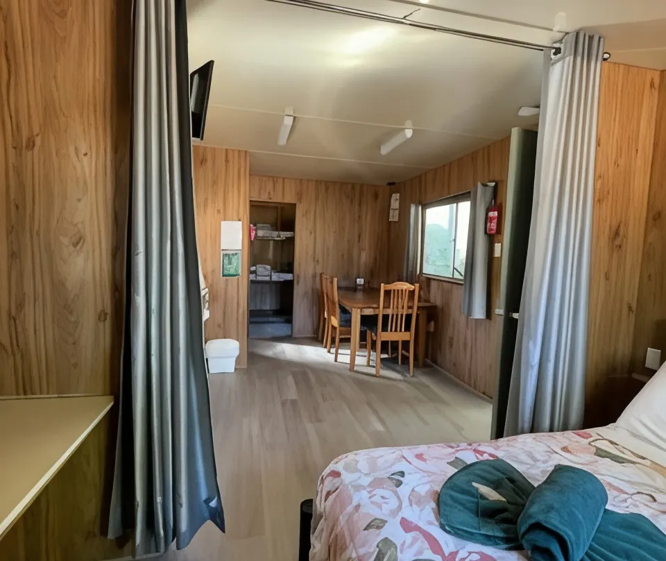 Mansfield Lakeside Caravan Park - Mansfield