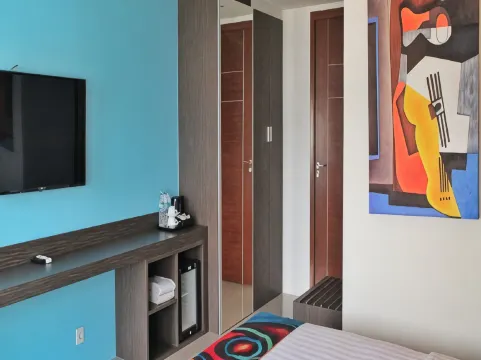 Picasso Style - West Jakarta