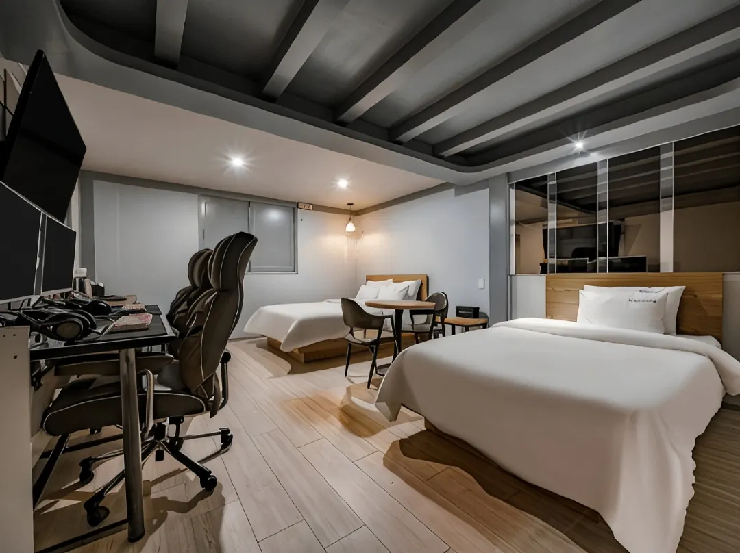 Gimhae Tour Hotel - Busan