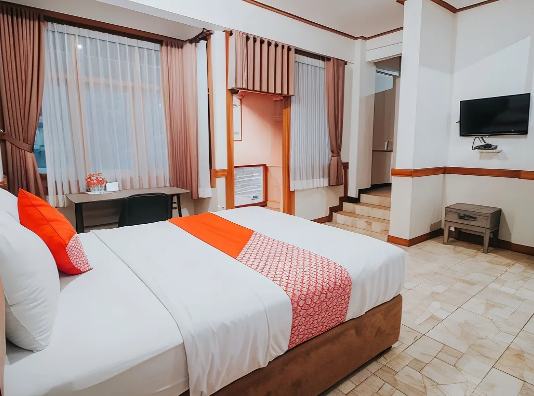 Tirtasari Nice Guest House - Bandung