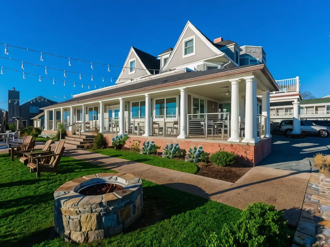 The Shore House - South Kingstown, RI