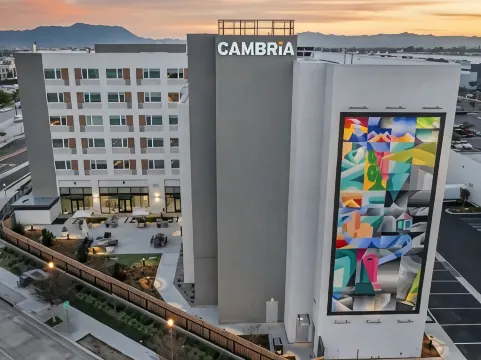 Cambria Hotel Burbank Airport - Burbank, CA