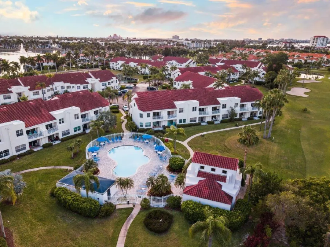 Vista Verde East 5-240 - St. Pete Beach, FL