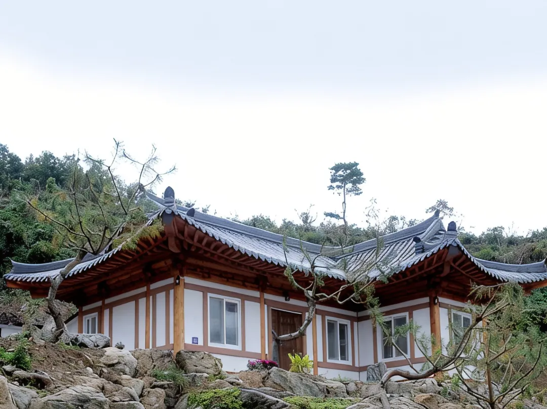 Gimcheon Hansol Hanok Stay - Jinju-si