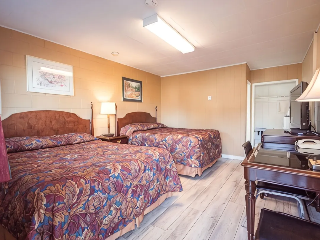 Gold Pan Motel -