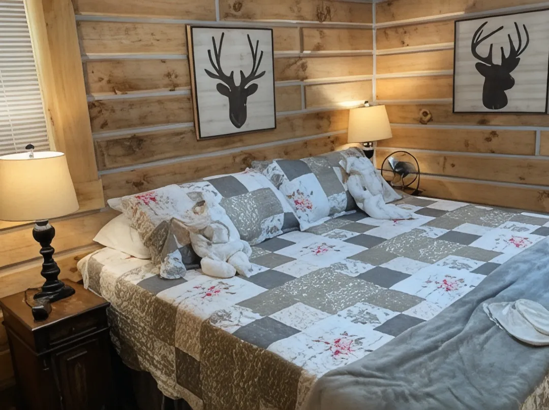 Cozy Cabin With Hot Tub And Fire Pit - Charming Woodland Retreat - French Lick, IN