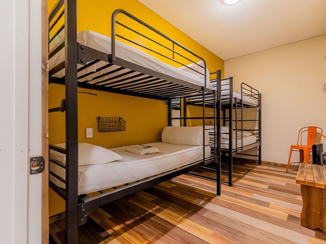 Pintler's Portal Hostel - Anaconda, MT
