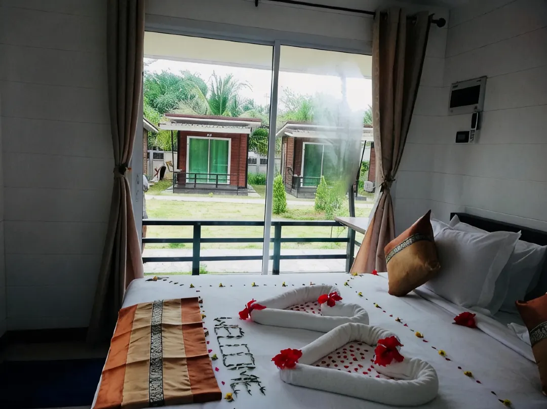 Phumiphat Resort Koh Mook - Krabi