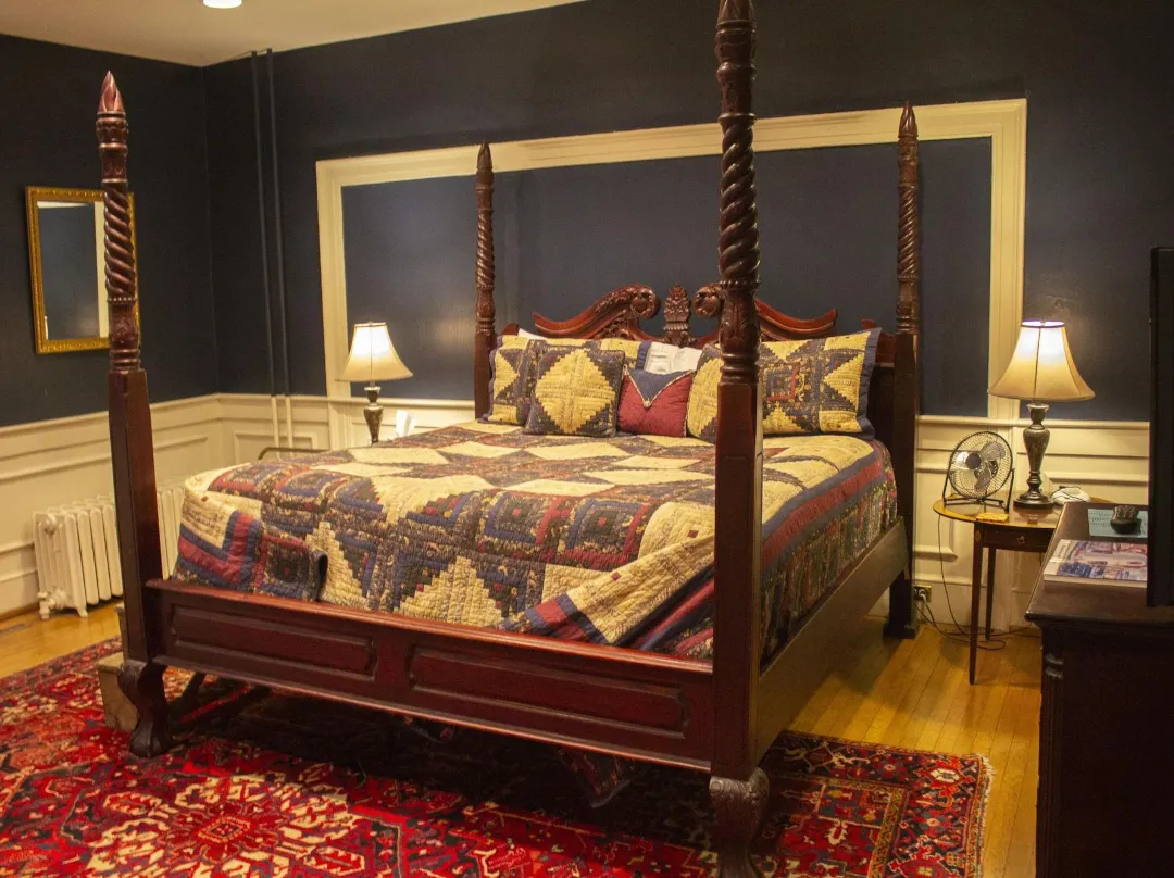 The Inn At Lincoln Square - Gettysburg, PA